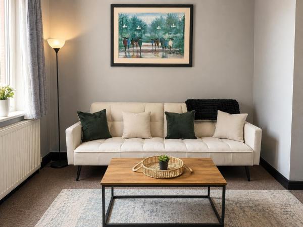 Contractor Stay Near Bae, Sleeps 4, Wifi - Barrow-in-Furness