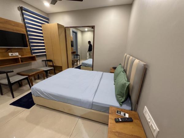 Fabhotels Jovelle - Ghaziabad