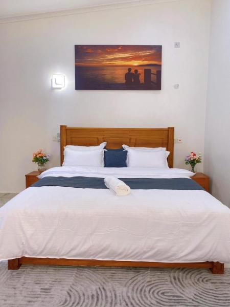 Kay's Luxurious Residence - 3bedrm Near The Beach - Mombasa