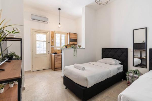 Simba Studio & Balcony In Larnaca - Larnaka