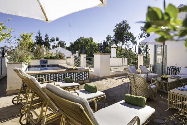 Mariana De Pineda By Home At Homes - Real Alcázar de Sevilla