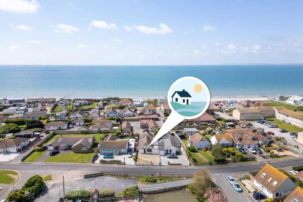 Coastal Home For 8 In Bracklesham W Parking - Selsey