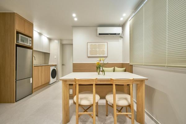Gangnam Neat & Cozy Stay L Near Station - Yongin-si