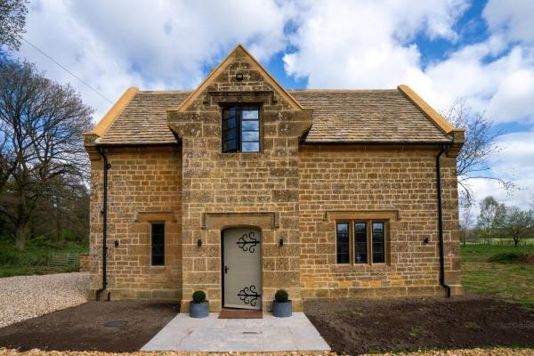 Fourshires Lodge Wonderful Panoramic Views - Pass The Keys - Moreton-in-Marsh