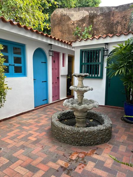 Hostal Colonial - Santo Domingo