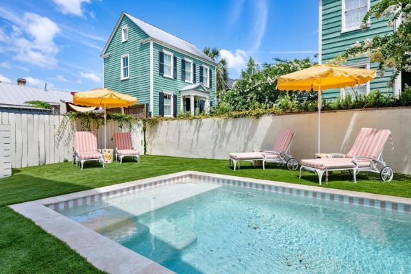 Spring Sanctuary With Pool 4 Beds Downtown - South Carolina Aquarium, Charleston