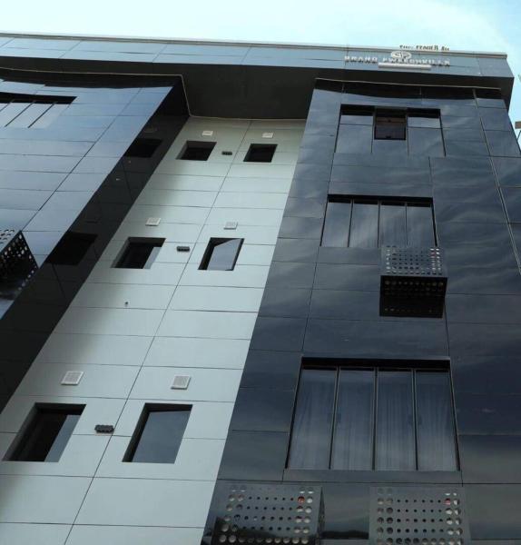 Grand Fweechvilla Hotel & Suites - Abuja