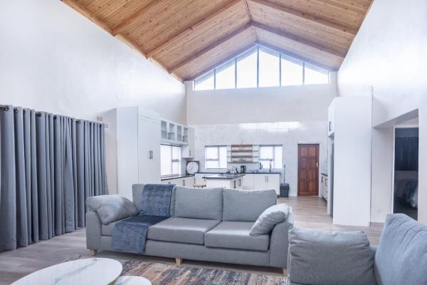 Tranquil 3-bed Home, Arlington Estate - Harare