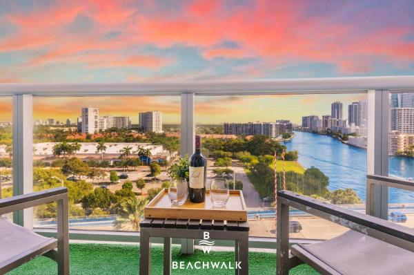 Bay View 2br - Hollywood, FL