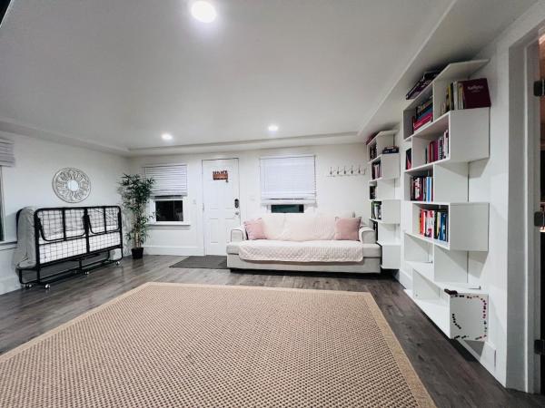 Cozy Family Home - Edmonds, WA
