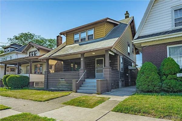 Spacious 5 Bedroom House Near From Niagara Falls And Casino - Niagara Falls