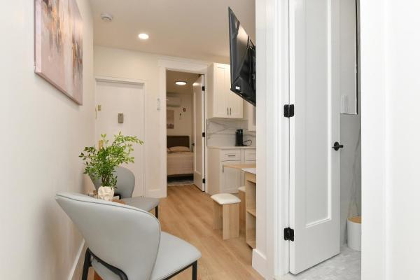 Authentic Nyc 2br Near Central Park - Manhattan, NY