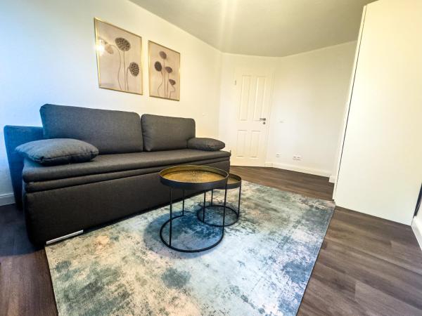 Exhibition Apartment For 4 With Free Parking Space - Hanovre