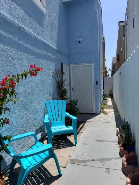 Two Bedroom Beach Apartment - Huntington Beach, CA