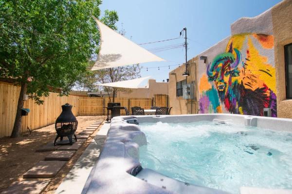 Old Town Buffalo-private Hot Tub-pet Friendly! - Albuquerque, NM