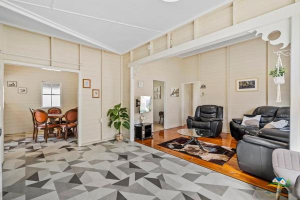 City Cottage | 3br, 3ba + Large Backyard - Rockhampton