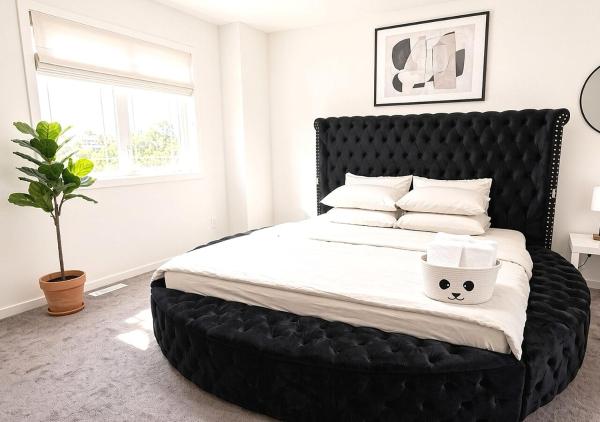 New Luxury 3br Home - Calgary