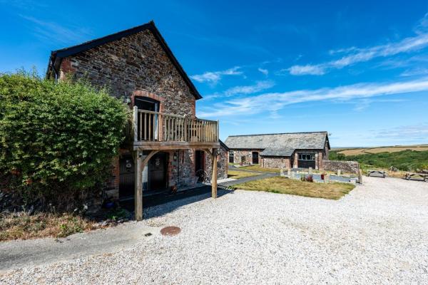 Butterwell, 1 Bed Retreat With Stunning Views - Crackington Haven
