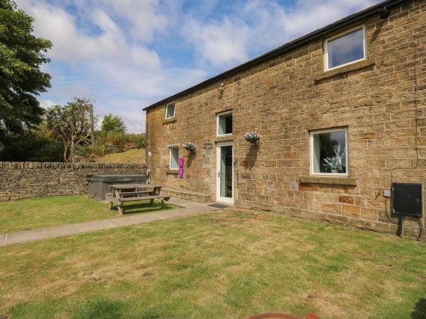 Upper House Barn Saddleworth - Manchester