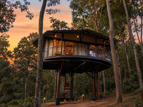 Pugmarks Jungle Resort - Karnataka