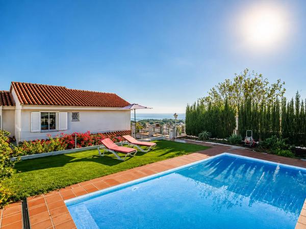 Casa Con Piscina Privada - Mataró