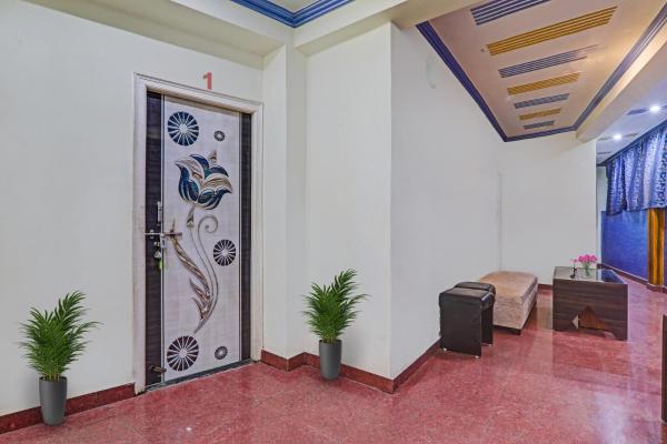 Hotel O Aahar - Gorakhpur