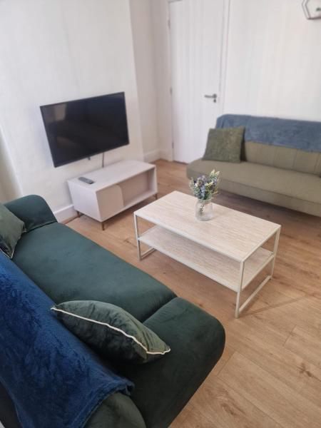 3br House In Peaceful Residential Area In Barrow-in-furness - Barrow-in-Furness