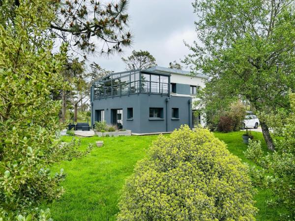 Refuge Moderne En Bretagne - Plozévet