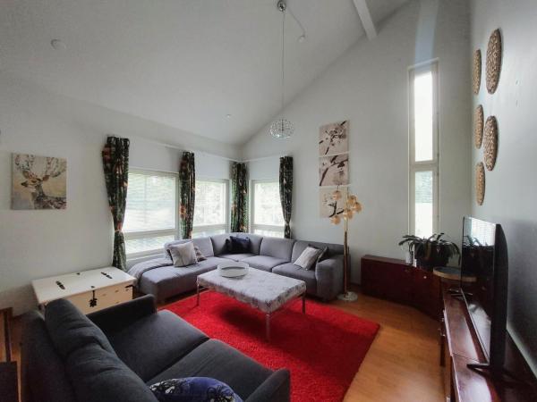 Peaceful Townhouse Near City Center With Sauna & Yard - Riihimäki