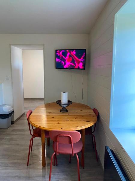Ideal For 6 People - Downtown - ibis budget Meung sur Loire