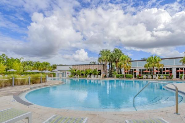 Festival Resort Game Room Villa - Davenport, FL