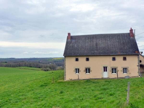 Maison De Ferme Paisible Avec Vue Sur Vallée Et Terrasse - Fr-1-489-385 - Montluçon