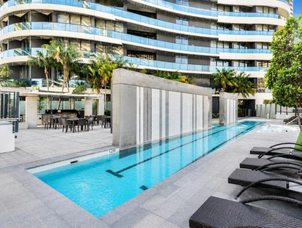 Oracle Beachfront Apartments Broadbeach - Broadbeach