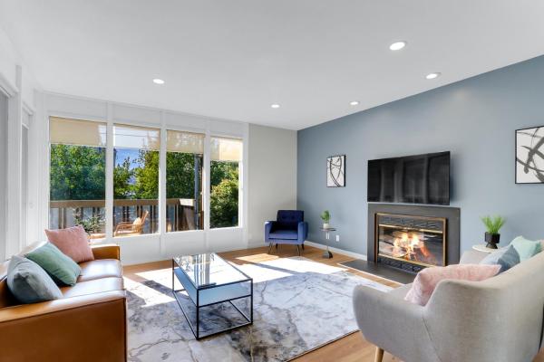 Walk To Fred Hutch 2br Suite With Parking - Seattle, WA
