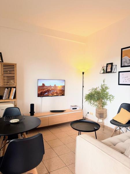 Cozy Airport View Appartment - Cotonou