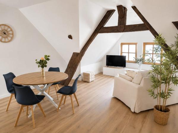 Le Logis Jean Gérard T2 Duplex Cosy 57 M2 Au Cœur Historique De Châteaubriant - Châteaubriant
