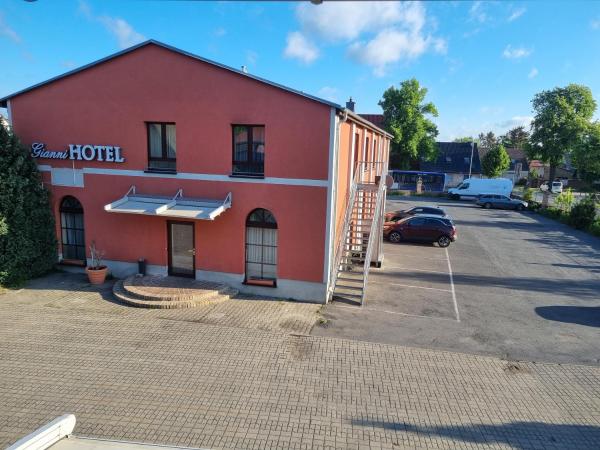 Hotel Da Gianni Gmbh - Brandenburg