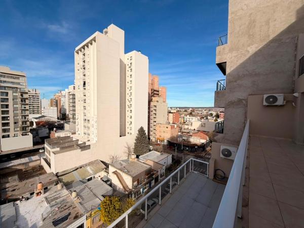 Calle Jujuy - Centenario