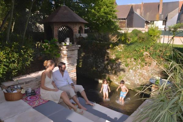 Au Bord De L'eau, Village éCossais, à 2 Heures De Paris - Aubigny-sur-Nère