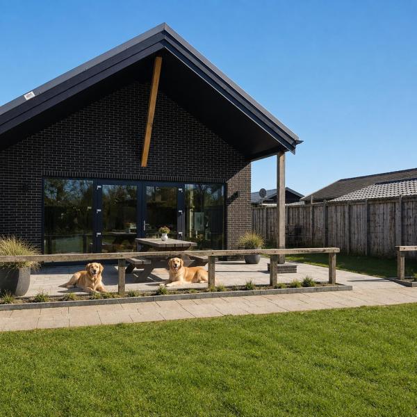 Vakantievilla 10 Km Van Strand Honden Welkom Omheinde Tuin Sauna Buitenbad - Netherlands
