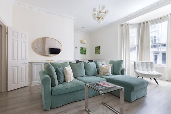 Elegant 2 Bedrooms Apt In Chelsea With Patio - London Paddington Station