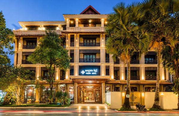Pierre Hotel - Cambodia