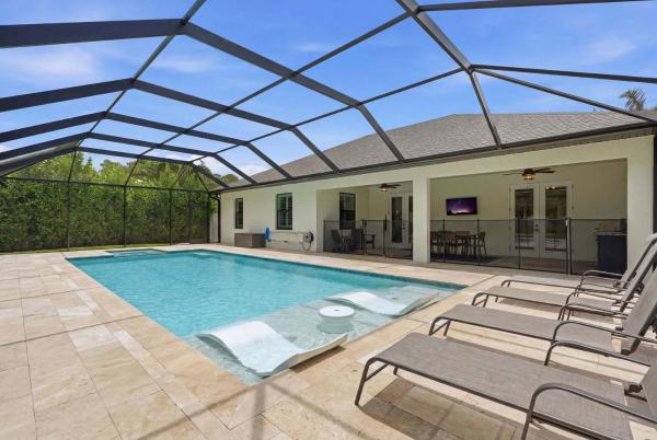 Kid-friendly Bonita Springs Home Private Pool & Spa - Bonita Springs, FL
