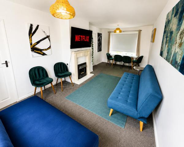 Stay Together In Hd5-3br -Huddersfield Retreat- Dishwasher - Parking - University of Huddersfield Queensgate Campus