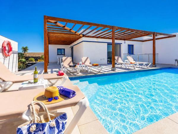 Villa Beyond - Playa Blanca