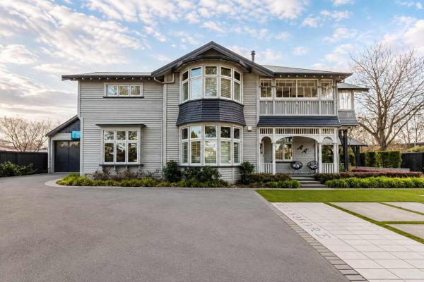 Bel Air Mansion - Sleeps 12 Villa - West Coast