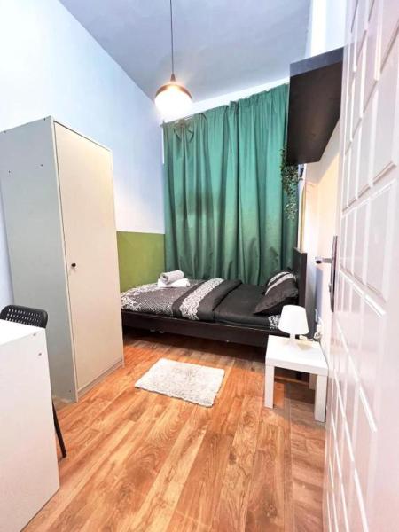 Roomora Room In Barsha Heights Tecom Dubai - Dubái