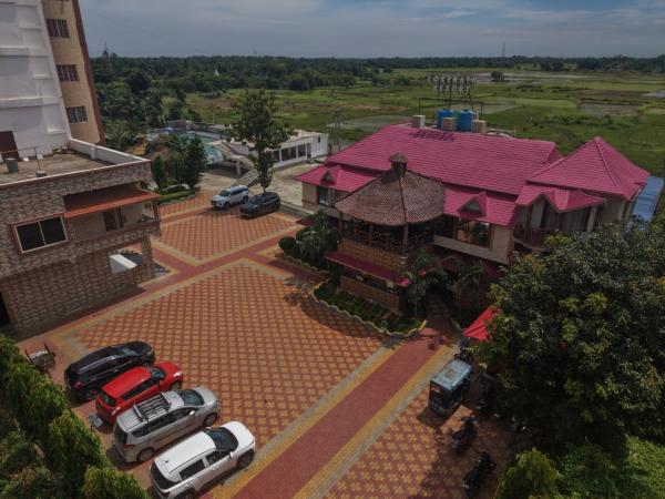 Lokenath Resort - Tarapith