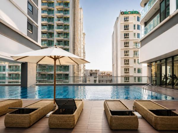 Beachfront 1br Condo With Balcony - Da Nang, Province, Vietnam