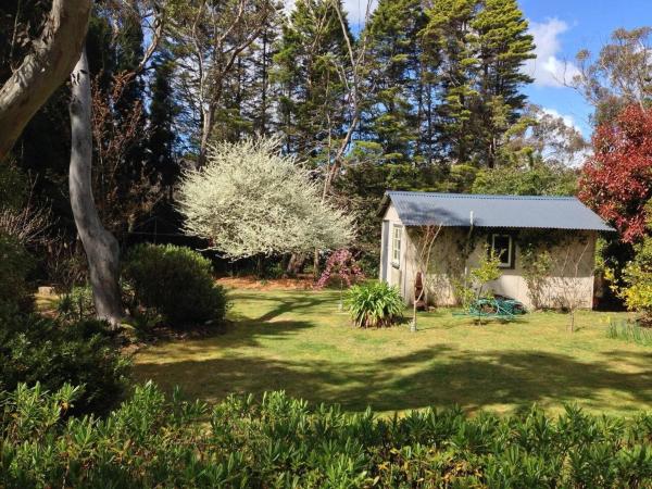 Classic 1930s Cottage, Garden, Fire & Bushwalks - Katoomba
